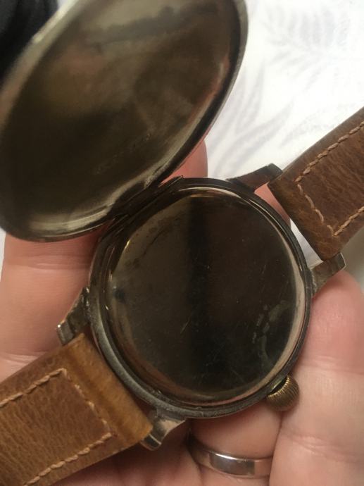 Doxa prerada džepnog sata u rucni