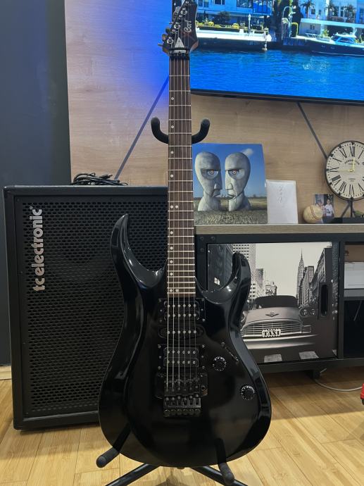 Cort X9 - električna gitara stanje 9/10