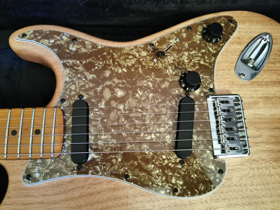 CUSTOM HT STRAT