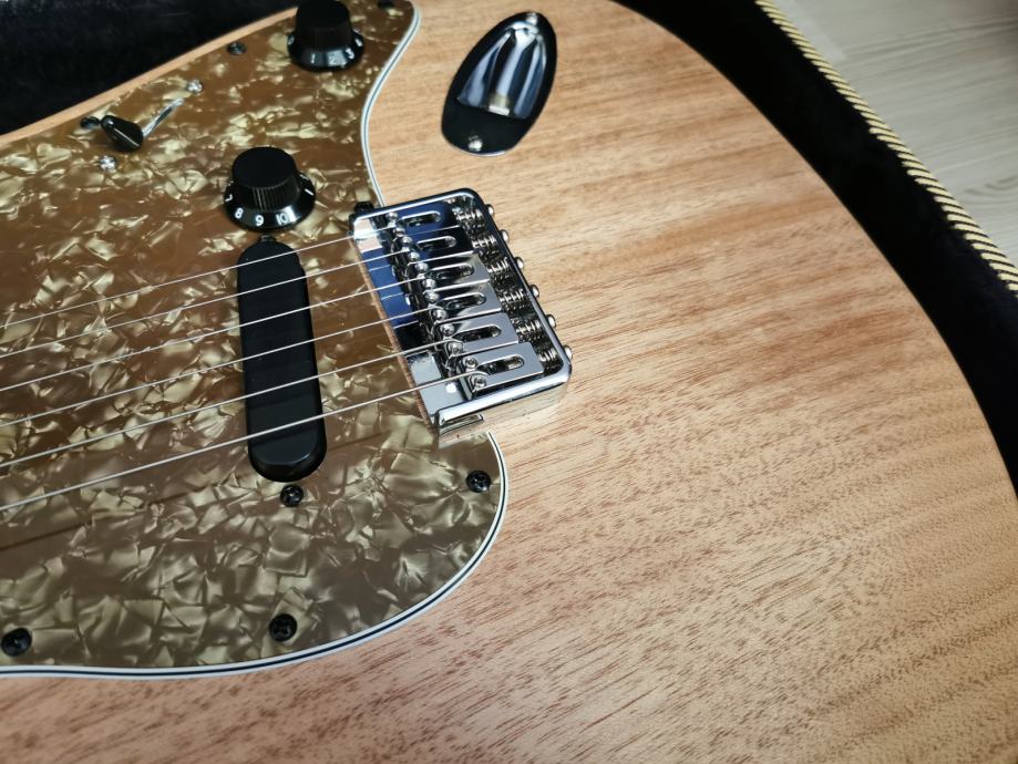 CUSTOM HT STRAT