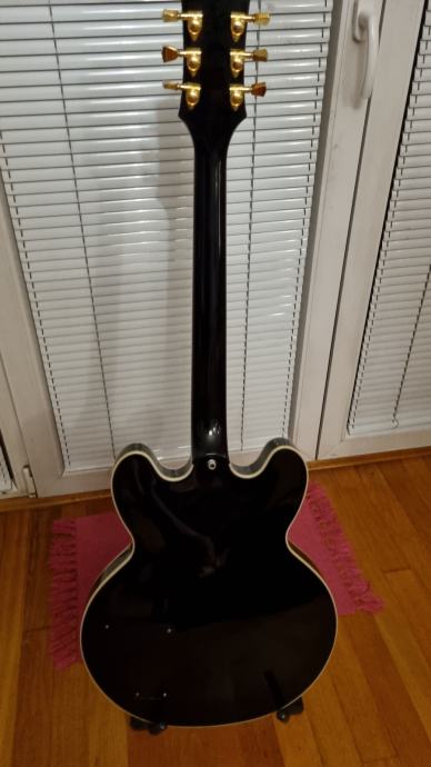 Epiphone B.B. King Lucille Signature Model i kofer