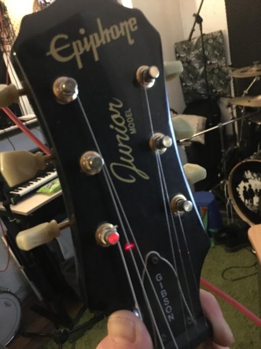 Epiphone Junior Gibson sa EMG pickupovima