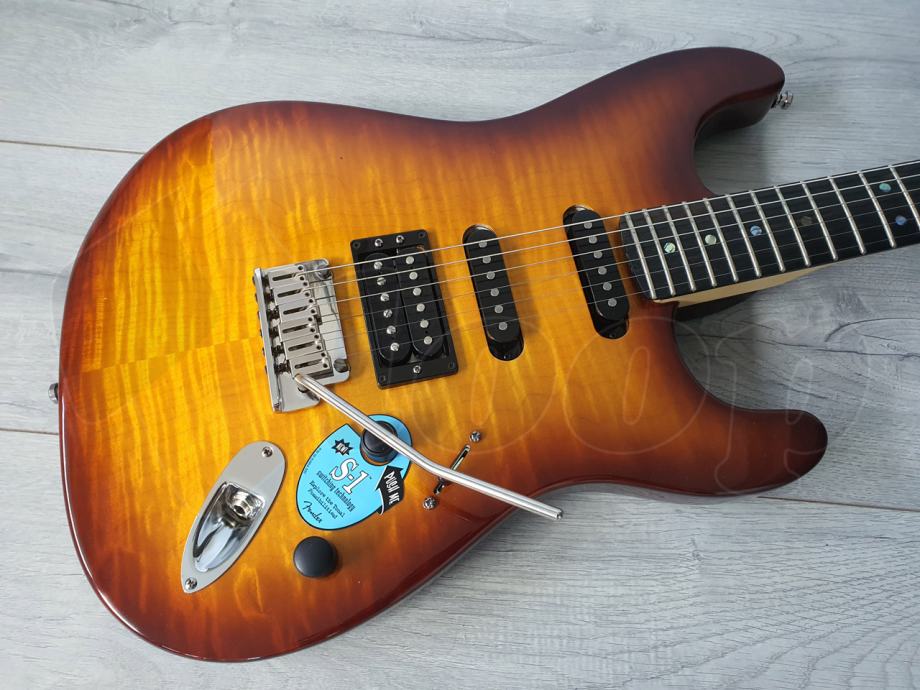 Fender American Deluxe Stratocaster FMT HSS Tobacco Sunburst