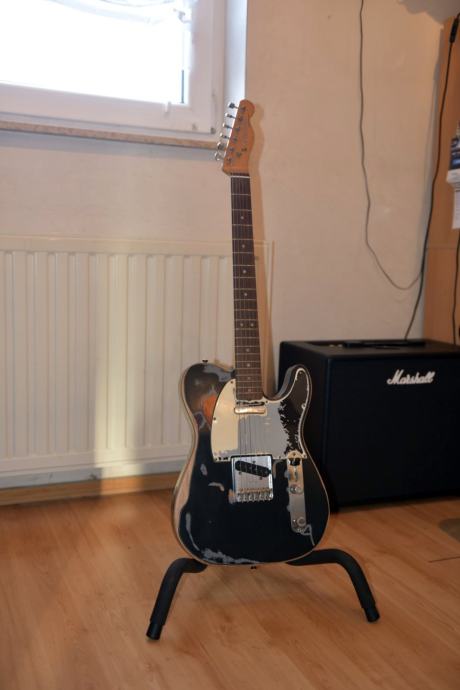 Fender Joe Strummer Signature Telecaster Black