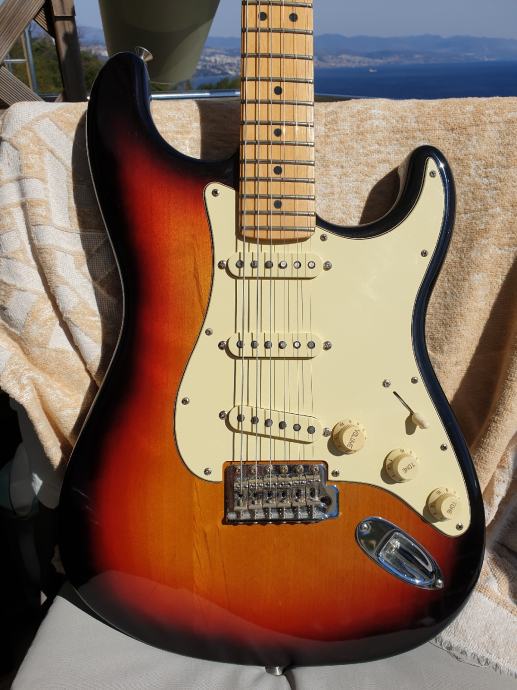 Fender stratocaster USA higwhay 1