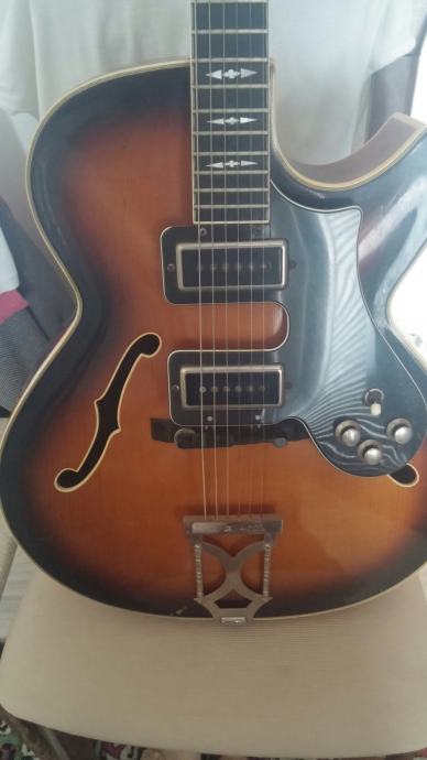FRAMUS AZ-10 1967 RARITET