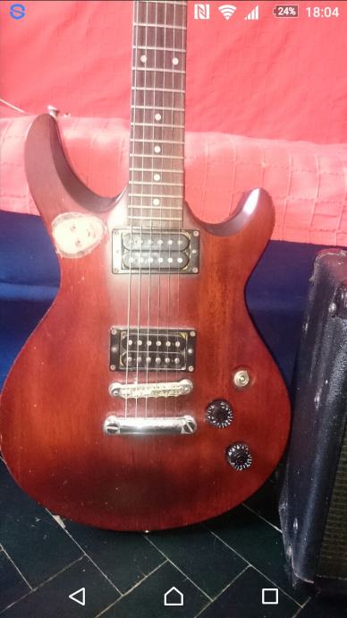 Gitara cort m200 i pojačalo HITNO 899 kn