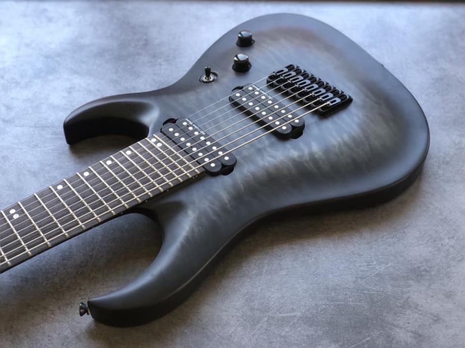 Harley Benton 8 string