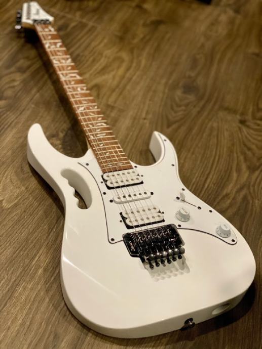 Ibanez JEM JR
