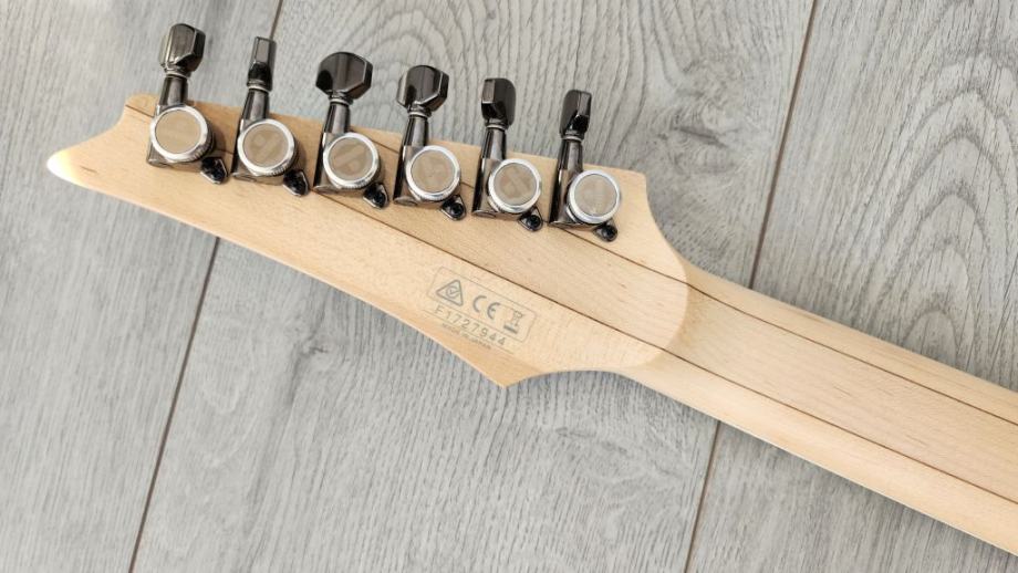 Ibanez RG Prestige RG652 AHMFS Aqua Blue Metallic Burst Flat