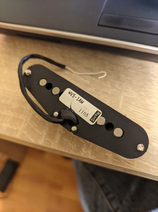 Levinson Blade VS-1 single coil magnet