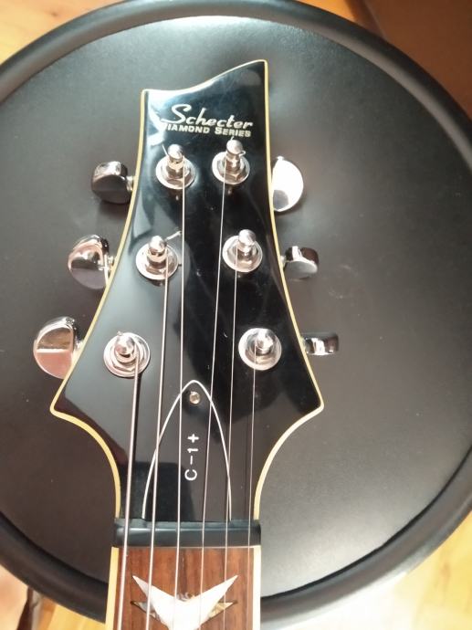 Schecter C-1 Plus električna gitara