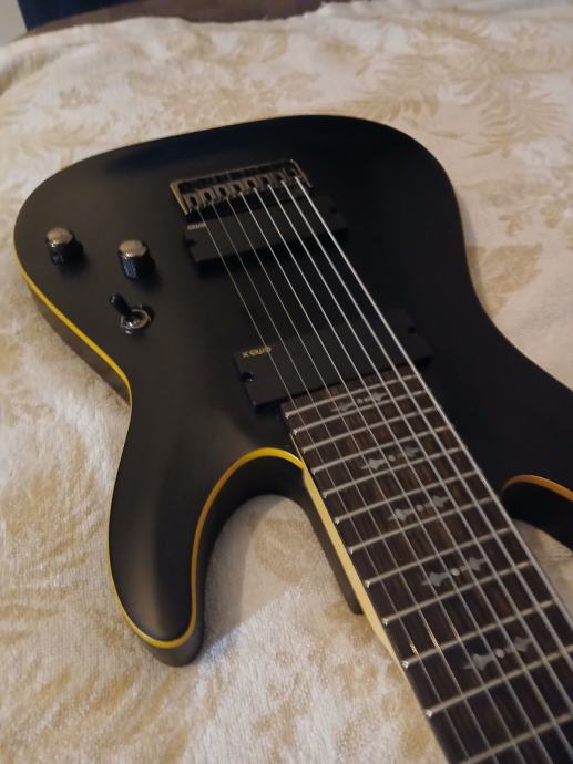 Schecter demon 8