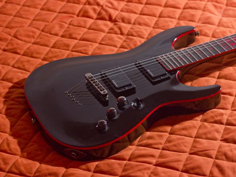 Schecter Diamond Series C-1 Shedevil, praktički nov, Hitno!