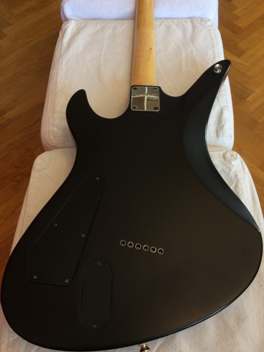 Schecter Revenger Diamond Series 6-string Satin Black