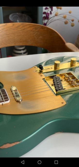 Squier Tele 40th Anniversary Gold Edition Relic