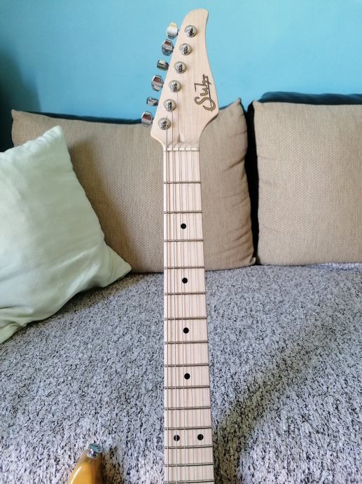 Suhr Standard pro S2
