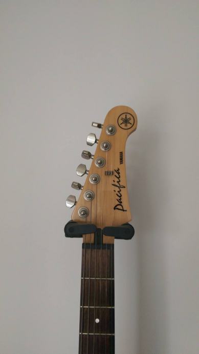 Yamaha Pacifica 412V