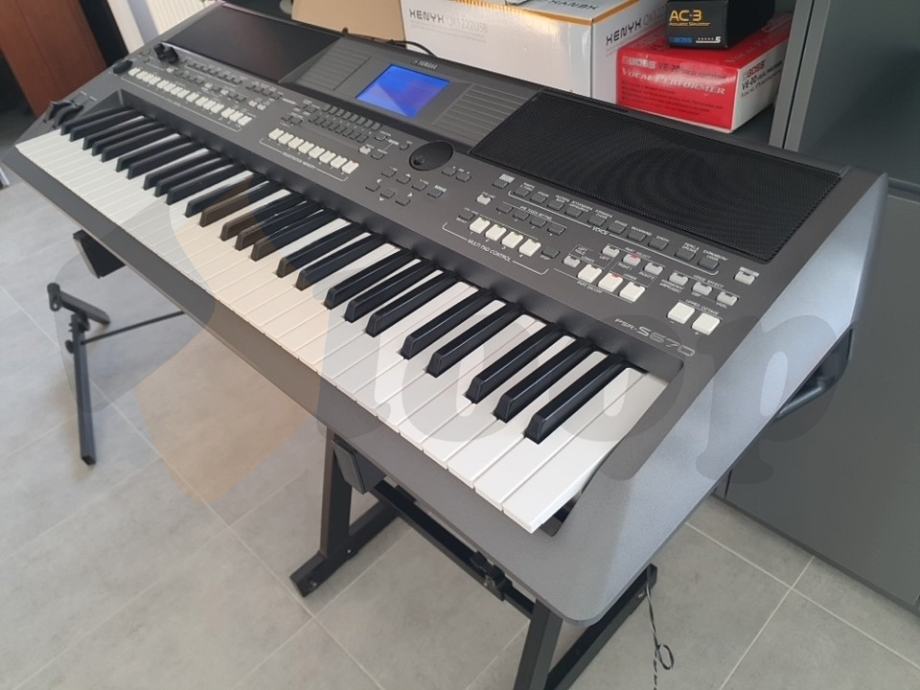 Yamaha PSR-S670 aranžer klavijatura
