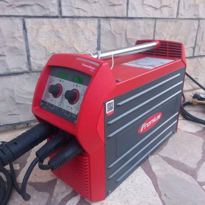 Aparat za zavarivanje, Fronius Transsteel 2200