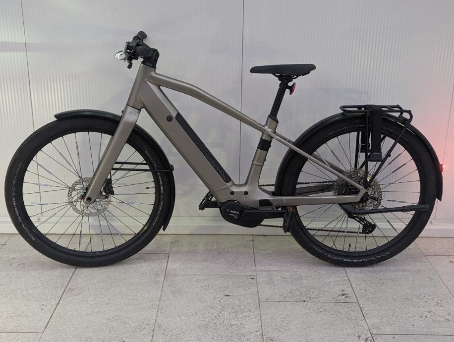 CANYON E-BIKE M