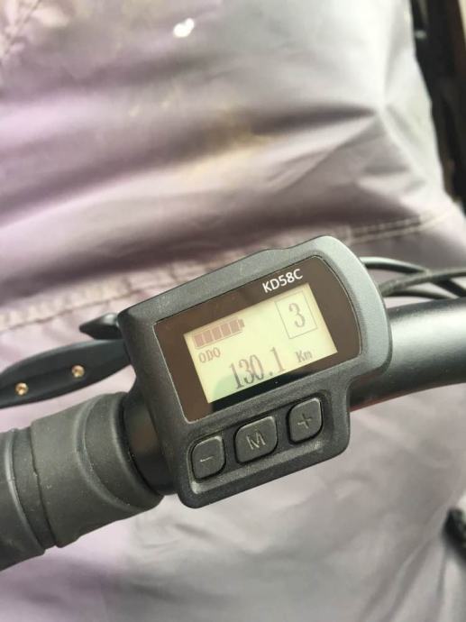 E-Bike with bike vibration alarm with remote control