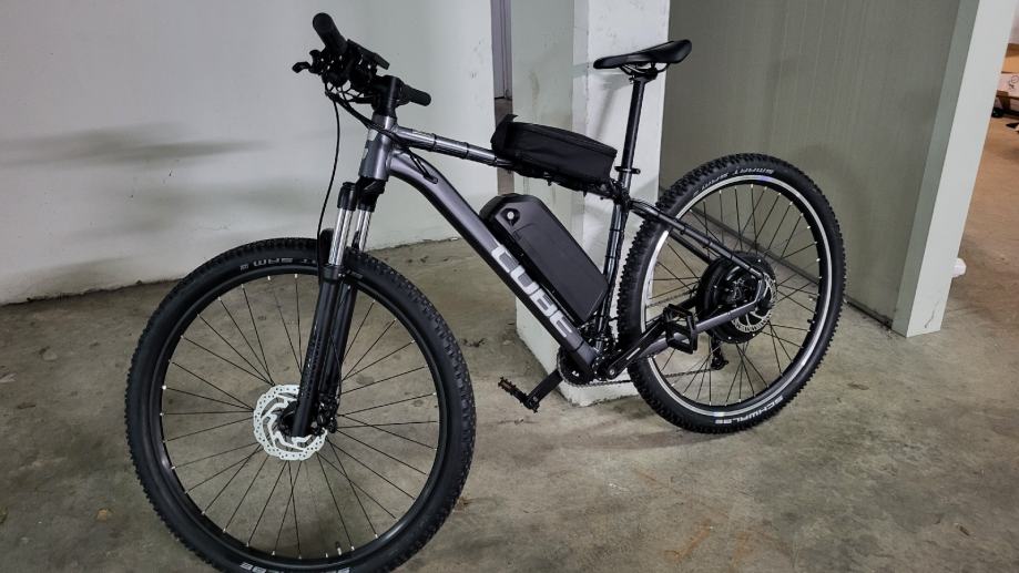Električni bicikl Cube, 1500 W motor, 18 Ah baterija, 50km/h