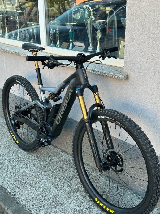 ORBEA RISE M-LTD CARBON RAW-SHARK GREY