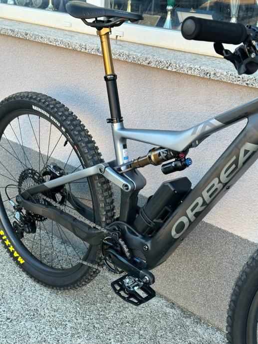 ORBEA RISE M-LTD CARBON RAW-SHARK GREY