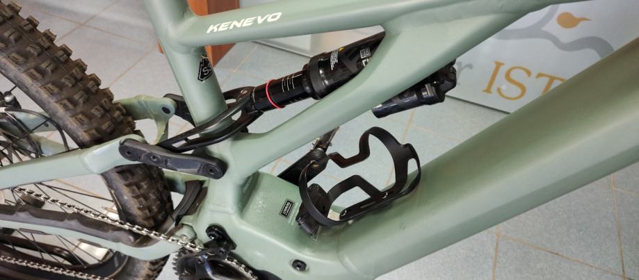 Prodajem e-bike Specialized Turbo, Kenevo, Expert 2021