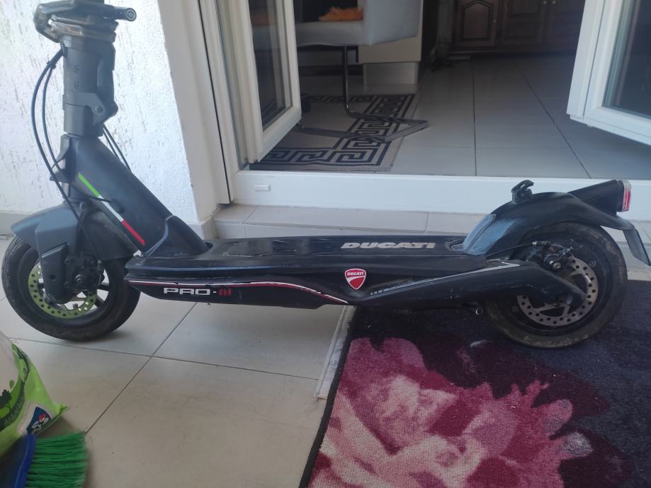 Ducati pro3