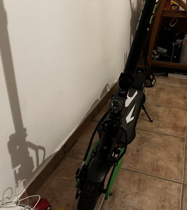 Električni romobil Cyberbot Mini, 2x500W