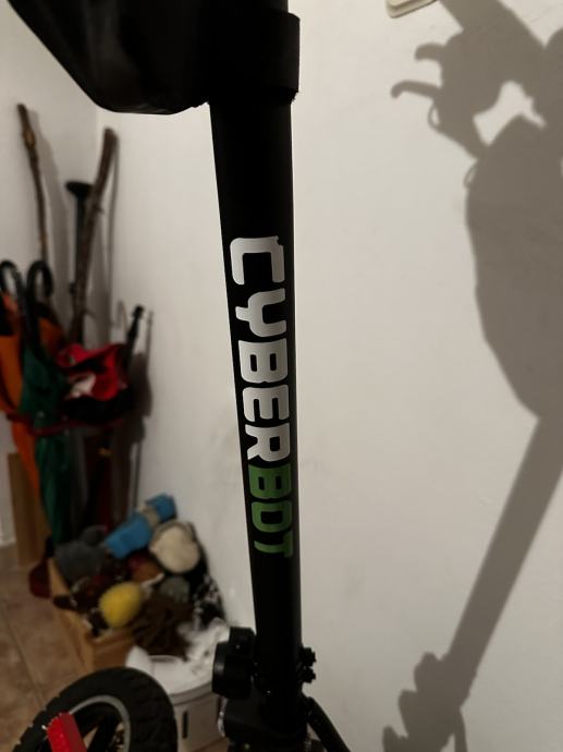 Električni romobil Cyberbot Mini, 2x500W