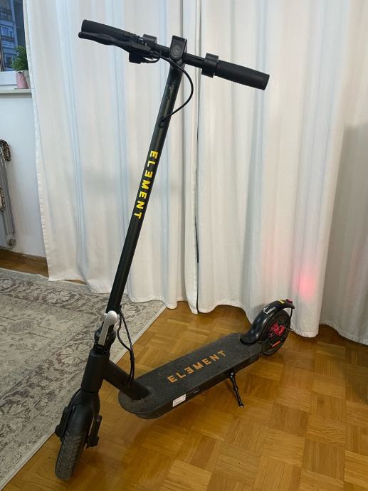 Električni romobil Element S2