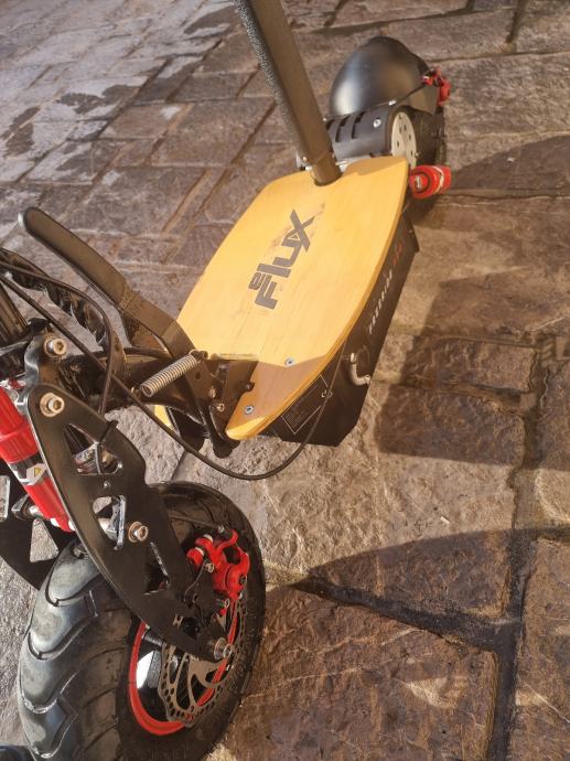 Elektro skuter romobil eFlux Freeride PRO - 1600 Watt 48V E-Scooter