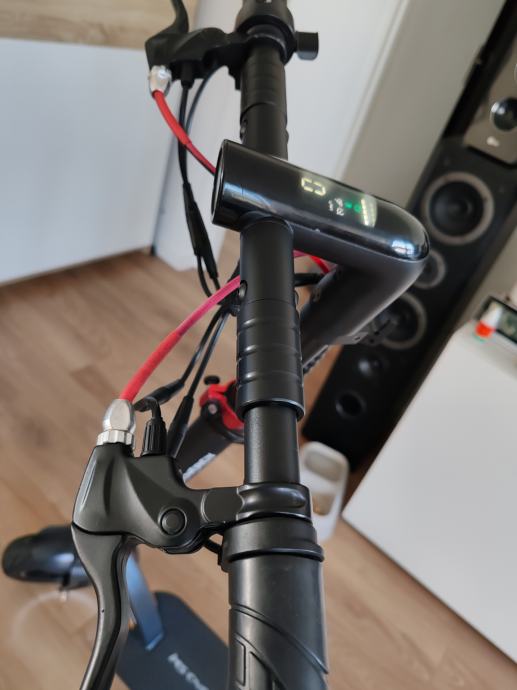 MS Energy e10,očuvan,ispravan,prošao 550km,ide 45km/h,baterija odlična