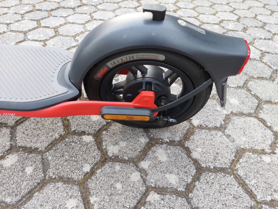 Segway Ninebot Kickscootera D18E