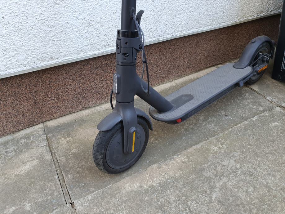 Xiaomi 1s električni romobil