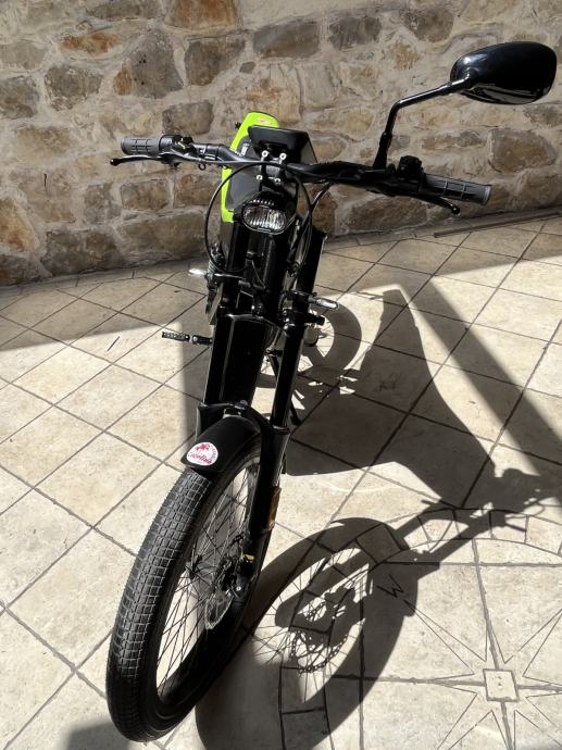 El moto loop, 2022 god.