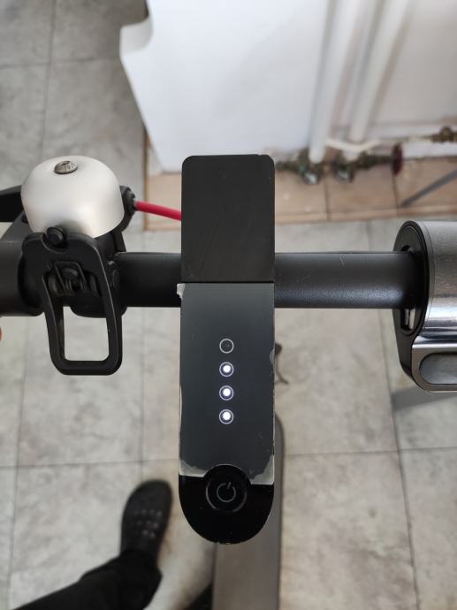 Elektricni romobil Xiaomi m365, 2019 god.