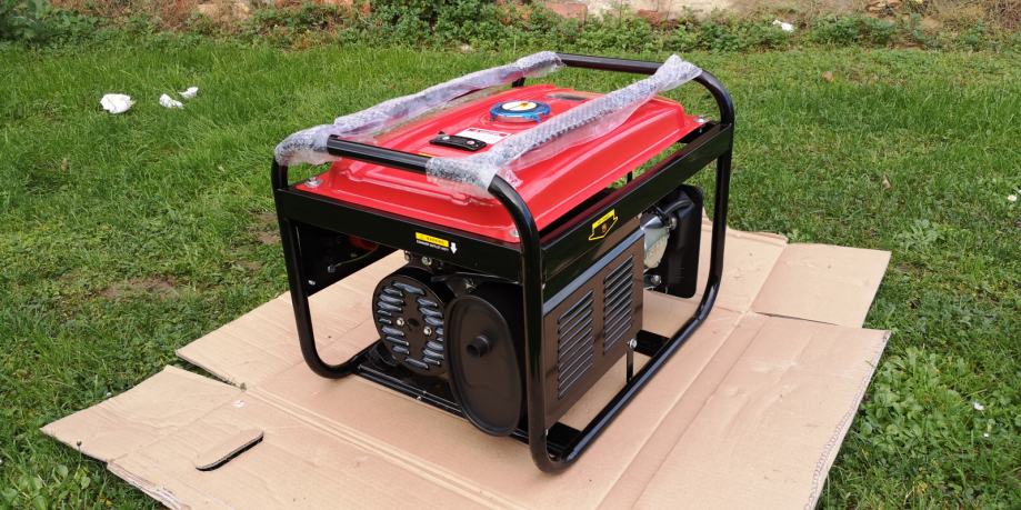 Agregat za struju, generator 3,5 KW Trofazni