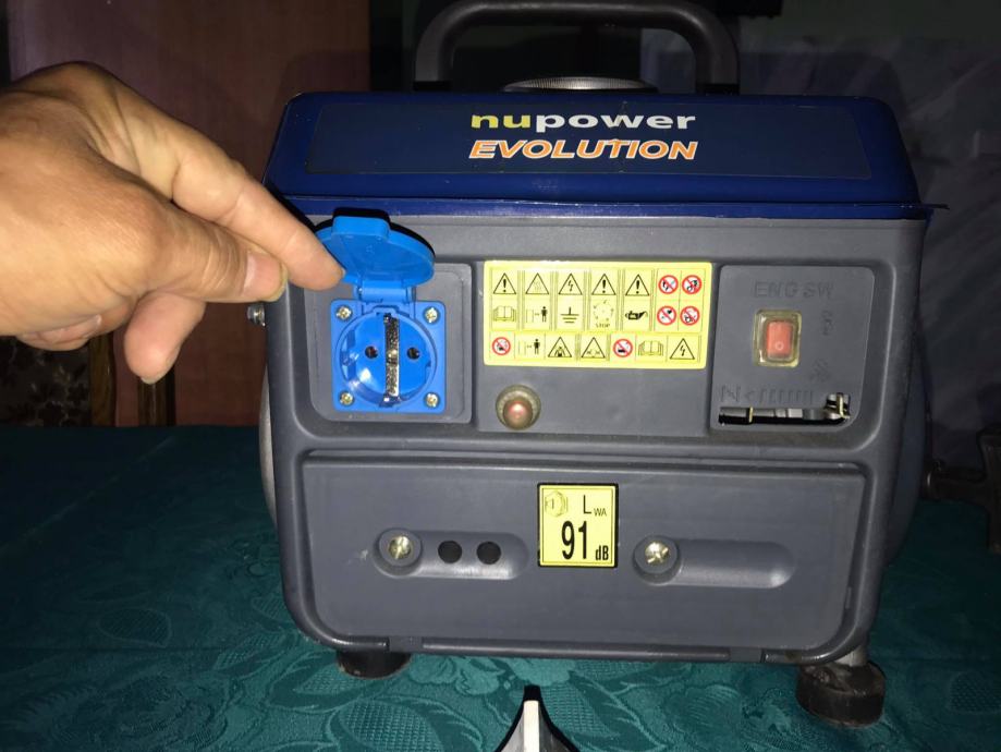 Agregat za struju nupower Evolution 780W / 2 KS, ispravan