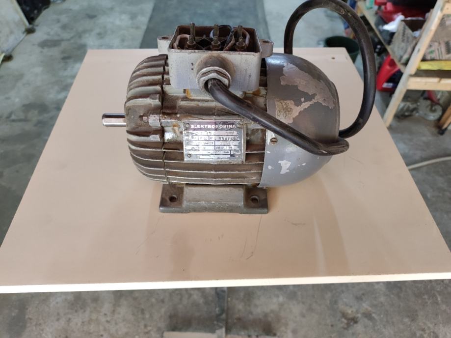Elektromotor 0.37 kW