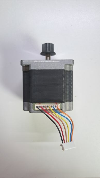 Koračni stepper motor KH56KM2U121