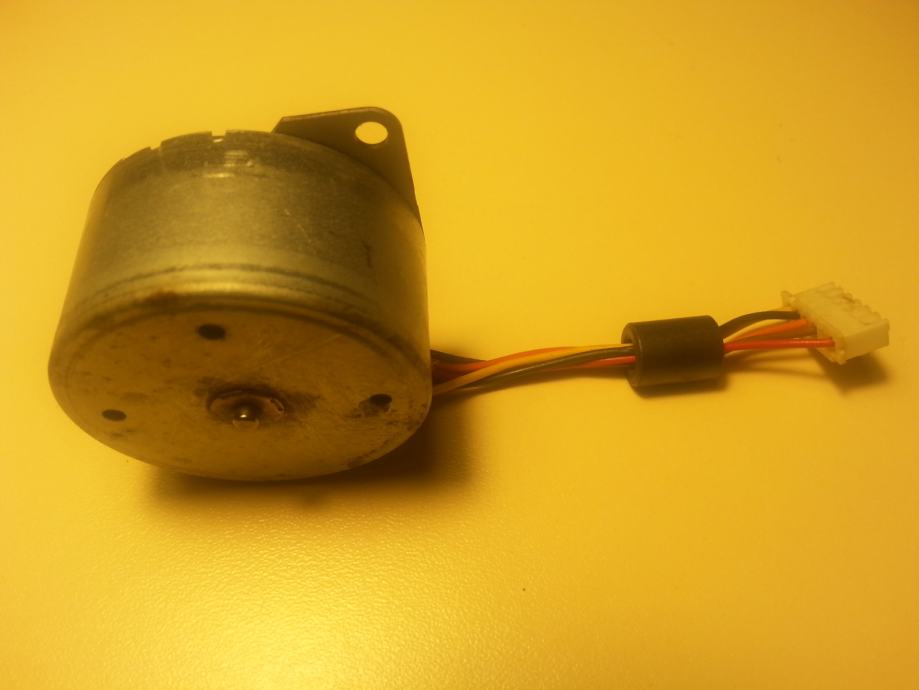 Mitsumi stepper motor M42SP-5P