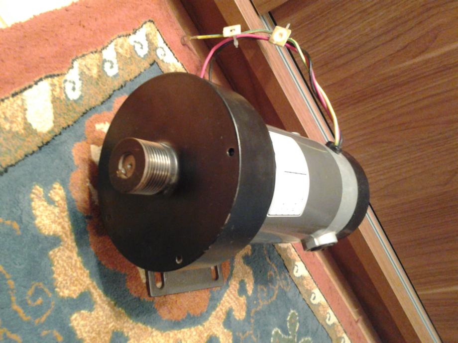 Motor DC, 180V, 1,75HP, 3800RPM, ispravan