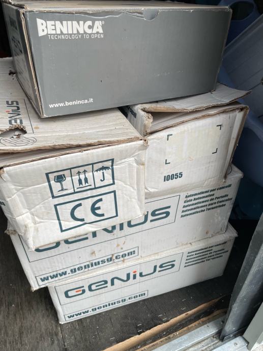 Motor za ogradu Genius