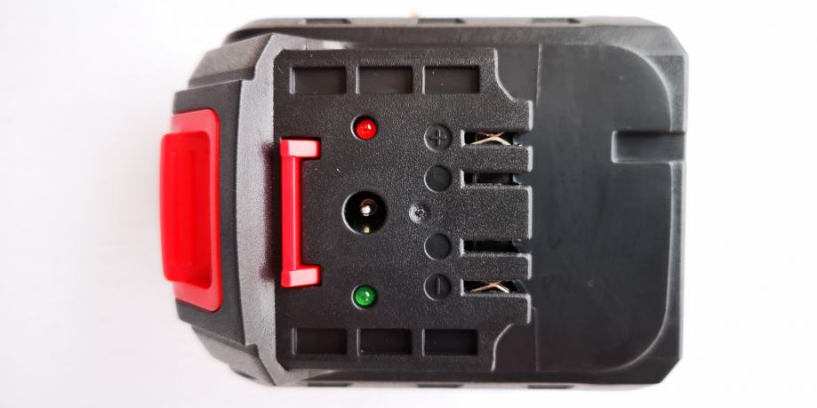 Akumulatorska bušilica Iskra ML-CD92–144, novo, račun i jamstvo.