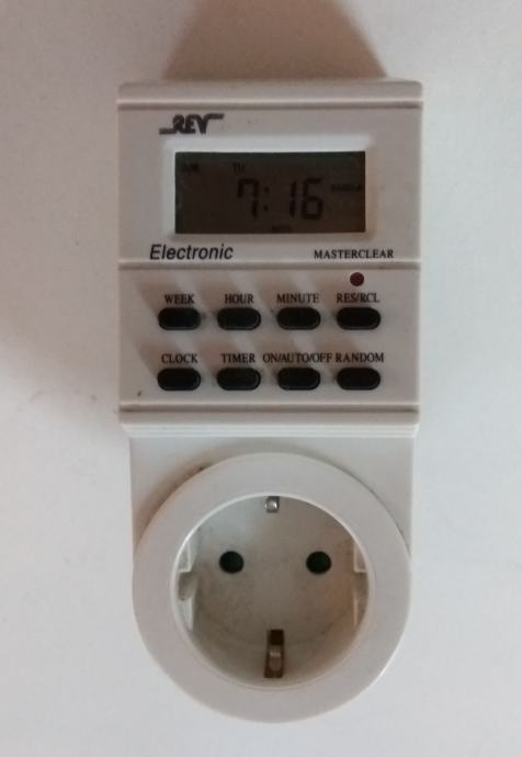 DIGITALNI TIMER ZA UTIČNICU, REV TS-ED1,POTPUNO ISPRAVAN!!!1