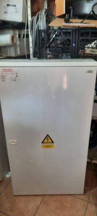 ELEKTRO RAZVODNI ORMAR